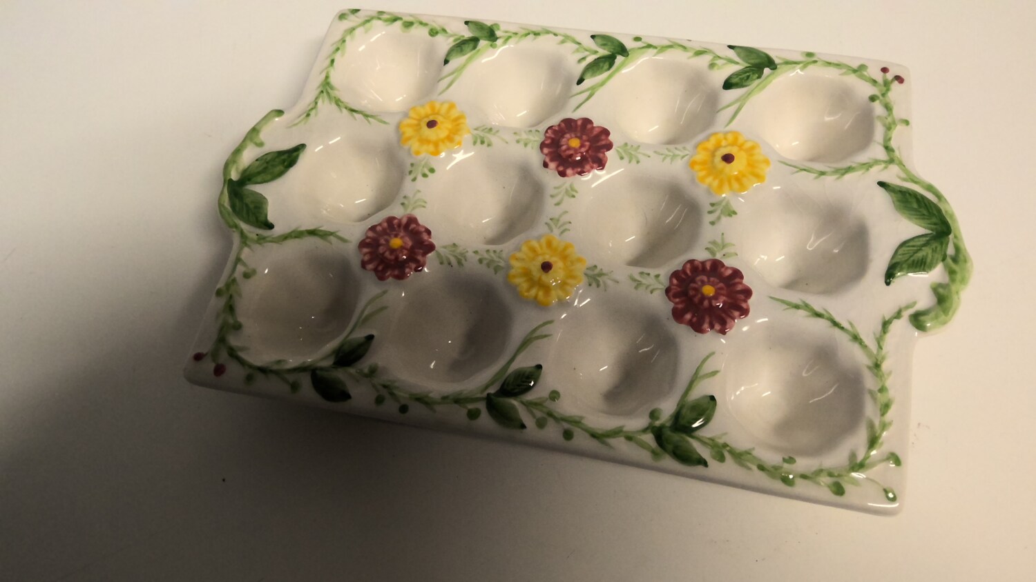 hand painted ceramic deviled egg plate » Junk Skunk